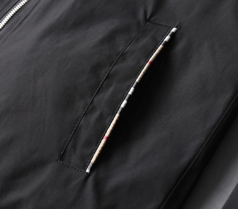 Economical Burberry Outwear