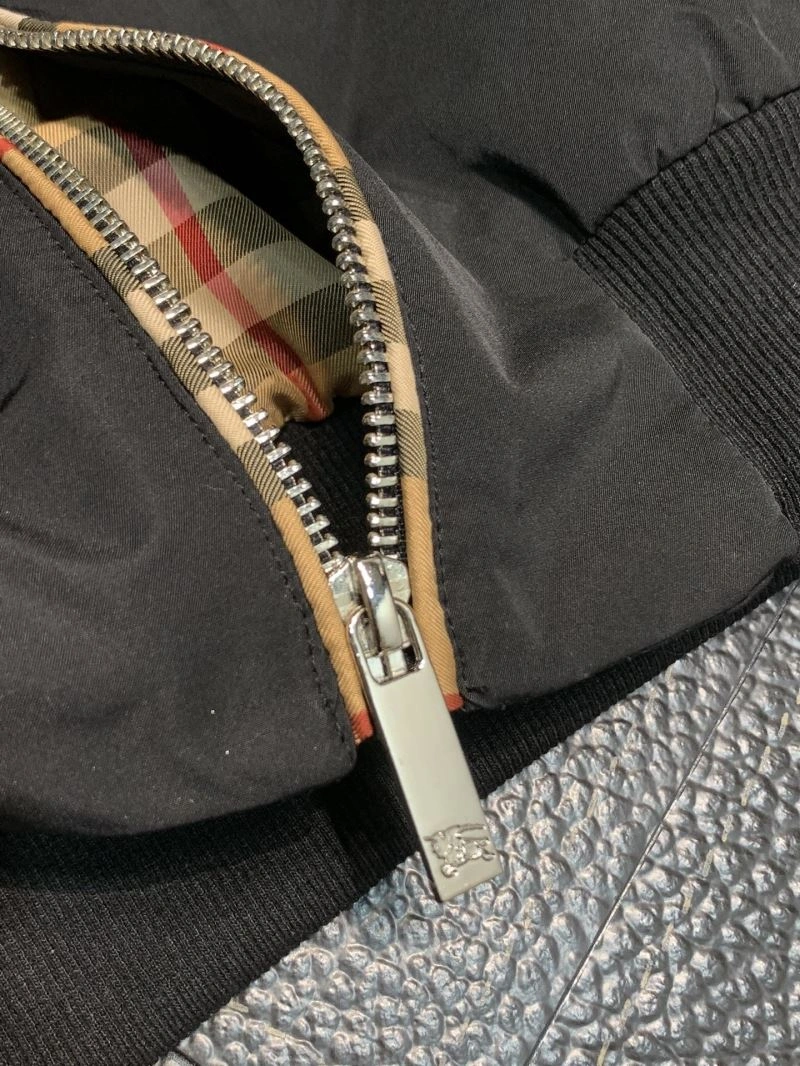 Official Burberry Outwear