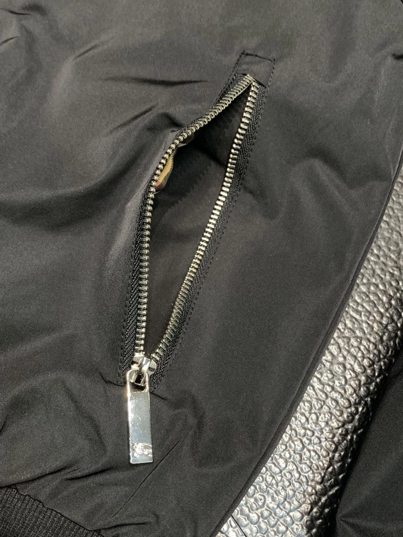 Official Burberry Outwear