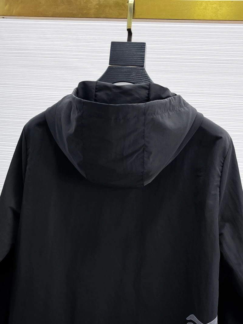 Accurate model Burberry Outwear