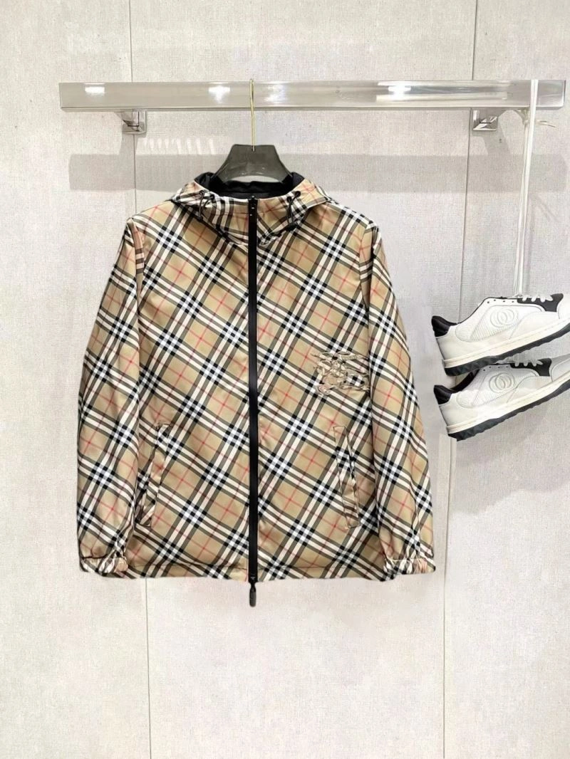 High accuracy Burberry Outwear