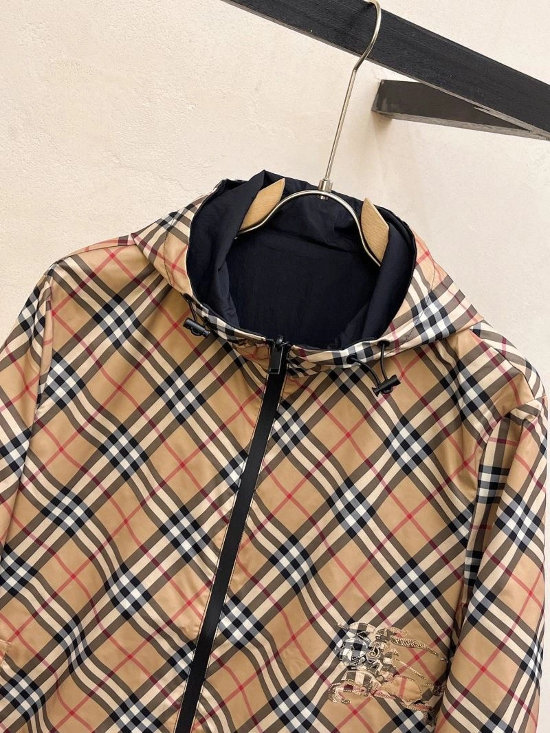 High accuracy Burberry Outwear