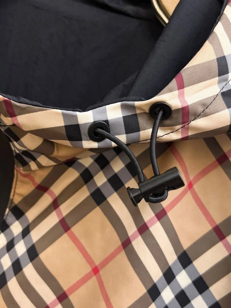 High accuracy Burberry Outwear