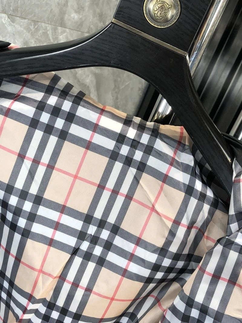 Top match Burberry Outwear