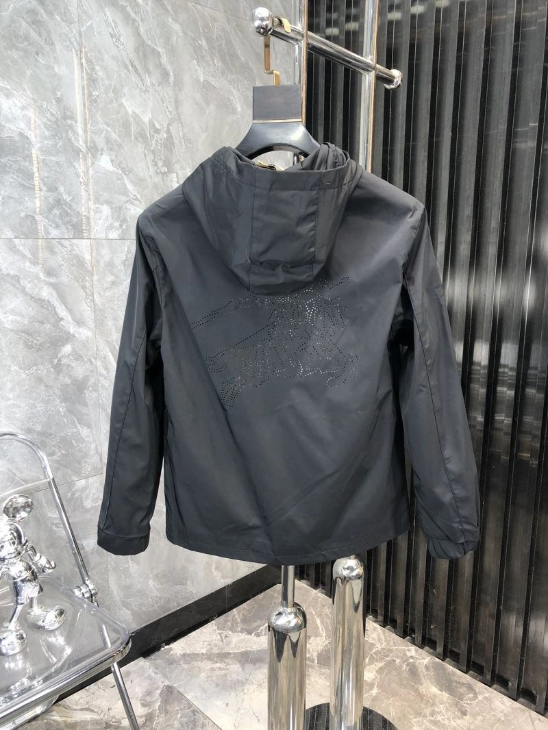 Top match Burberry Outwear