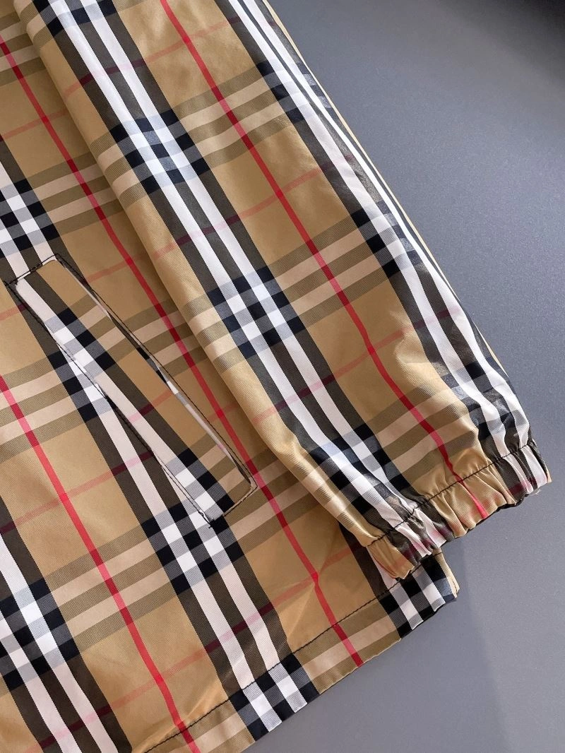 Legit Burberry Outwear