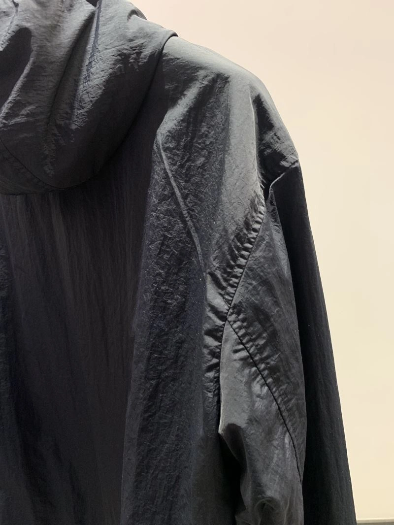 Genuine Burberry Outwear