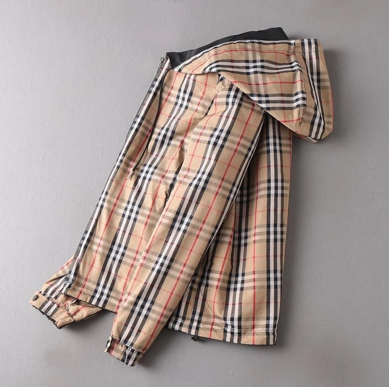 Legit Burberry Outwear