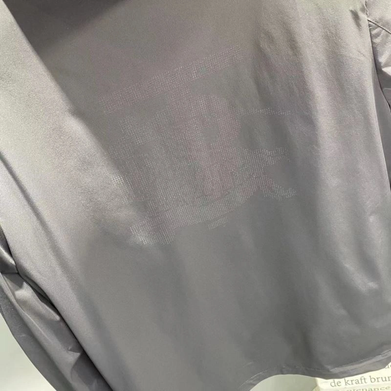 Economical Burberry Outwear