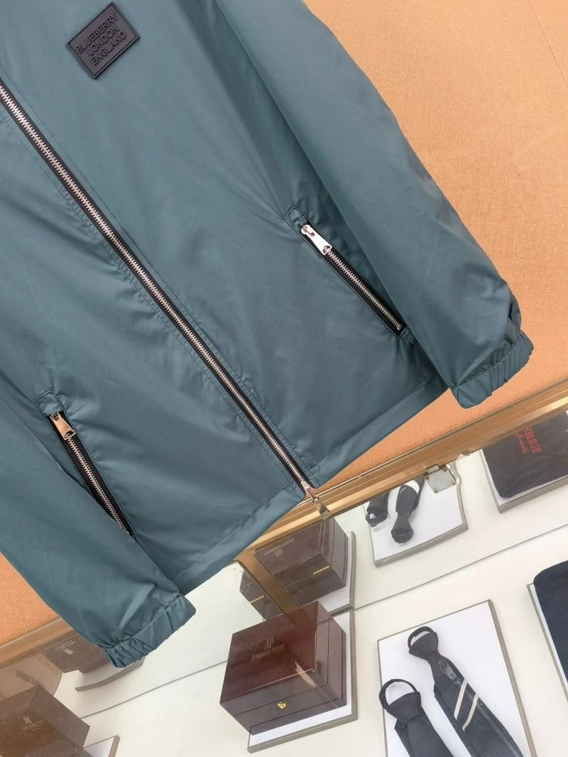Top match Burberry Outwear