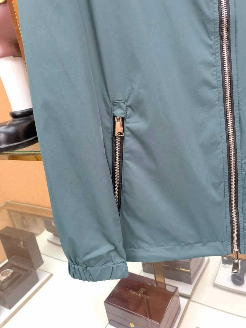 Top match Burberry Outwear