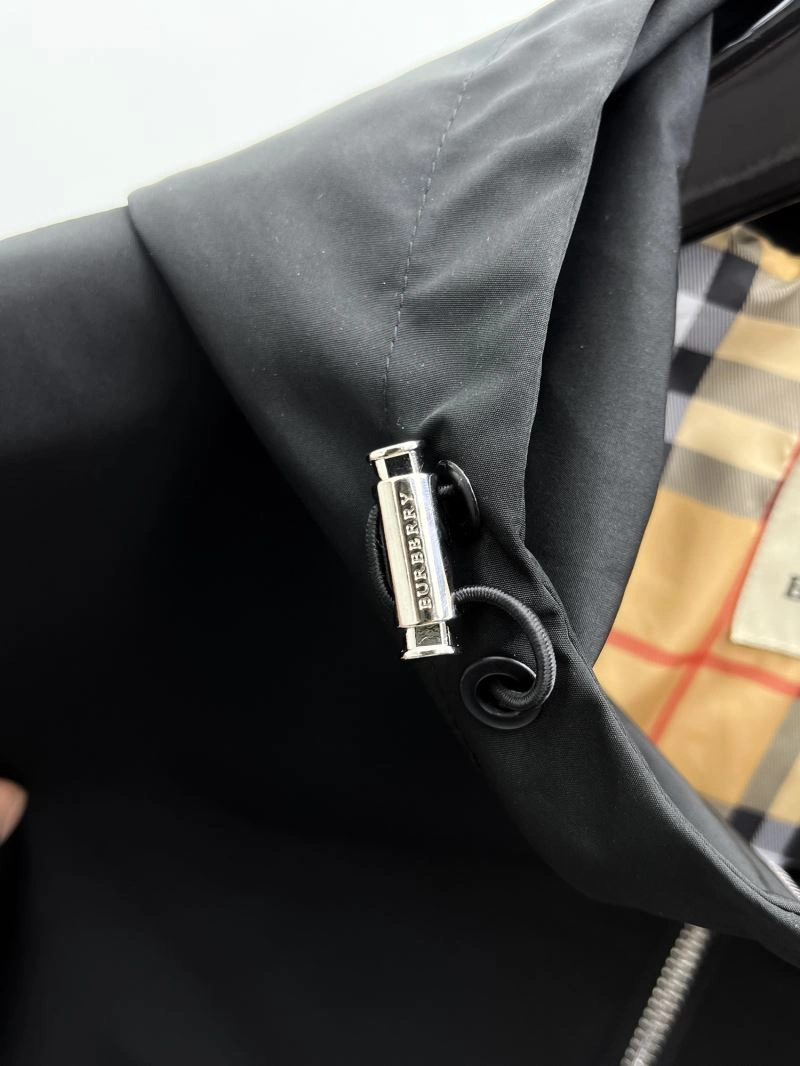 Legit Burberry Outwear