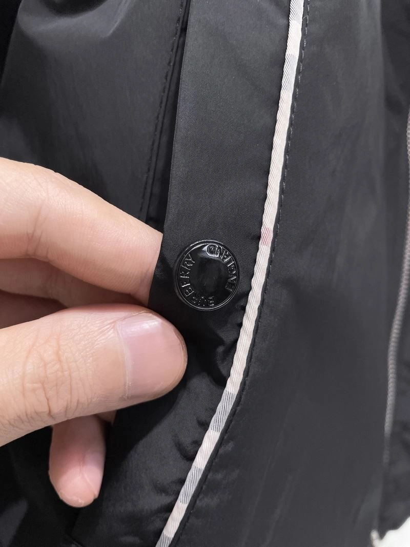 Legit Burberry Outwear