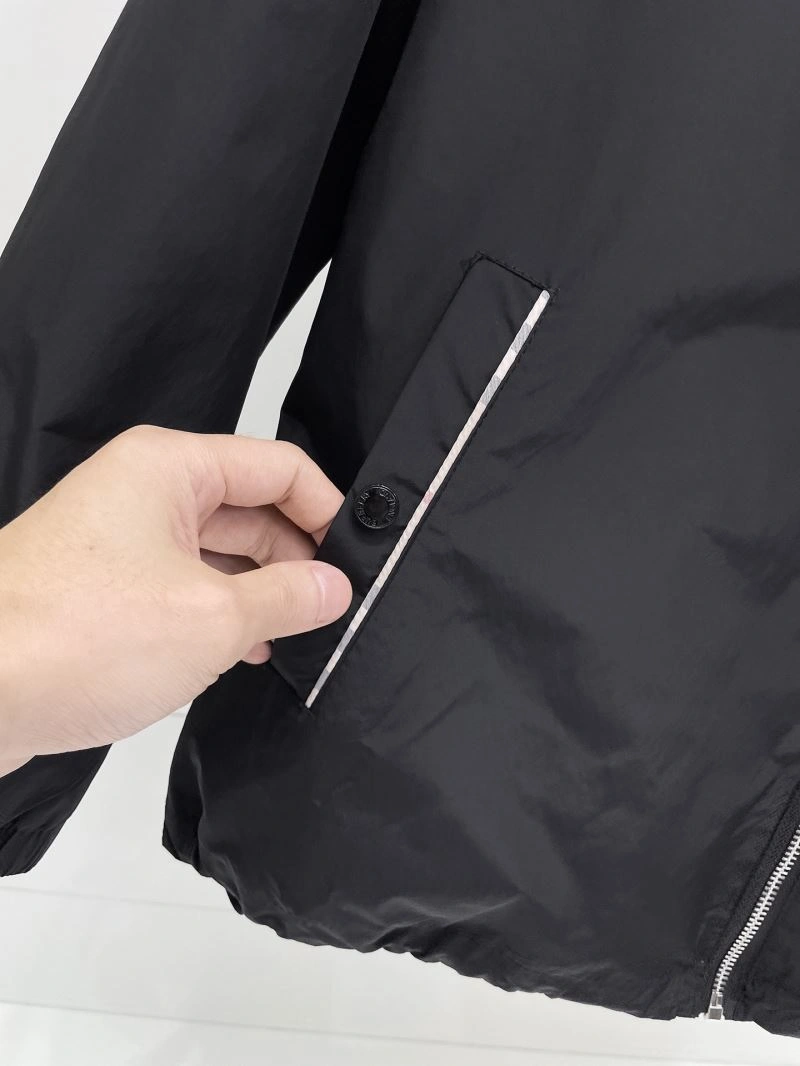 Legit Burberry Outwear