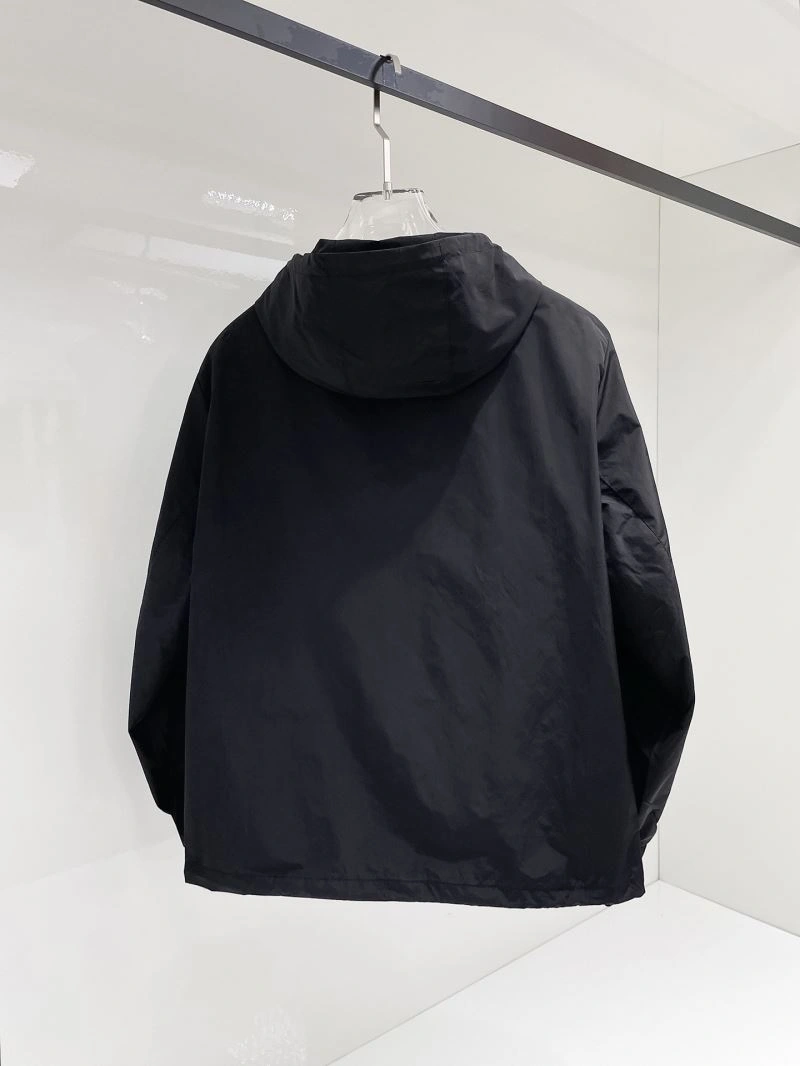 Legit Burberry Outwear