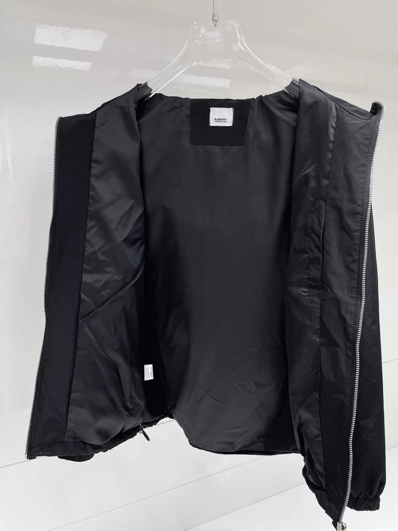 Legit Burberry Outwear