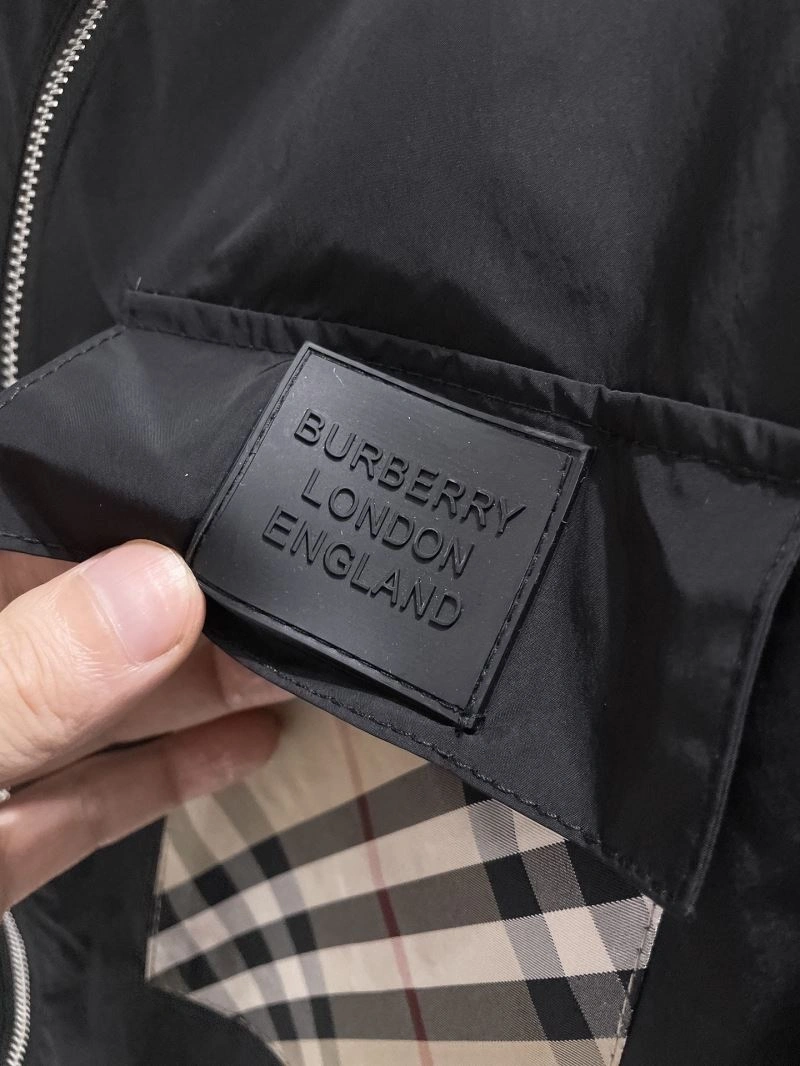 Legit Burberry Outwear