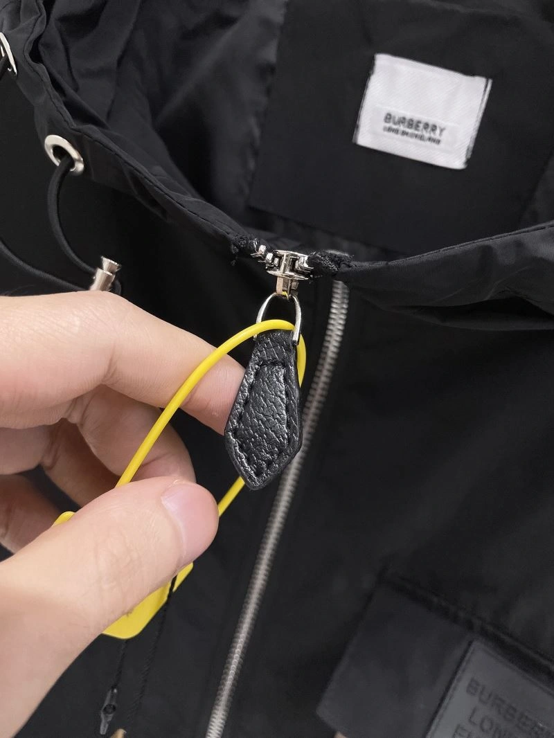 Legit Burberry Outwear