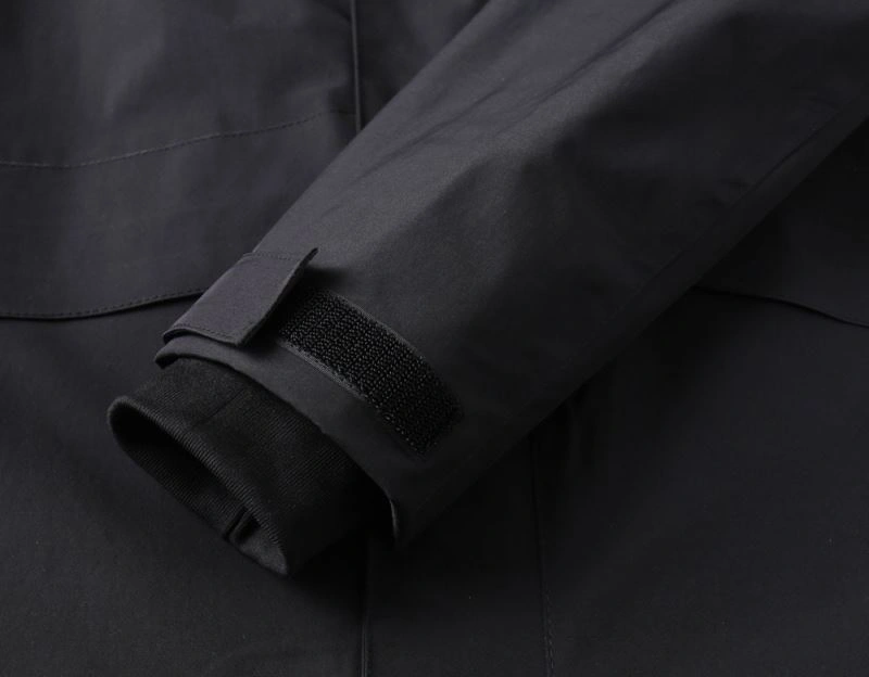 Bargain Burberry Outwear