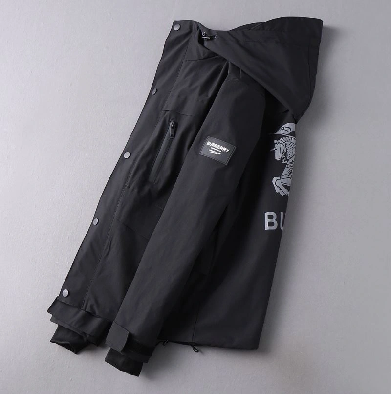 Bargain Burberry Outwear