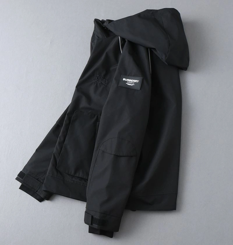 Top mirror Burberry Outwear