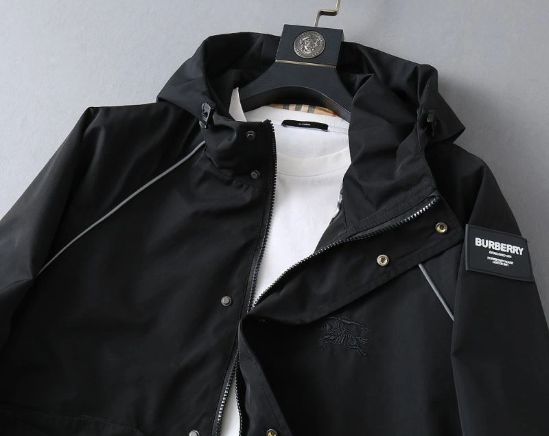 Top mirror Burberry Outwear