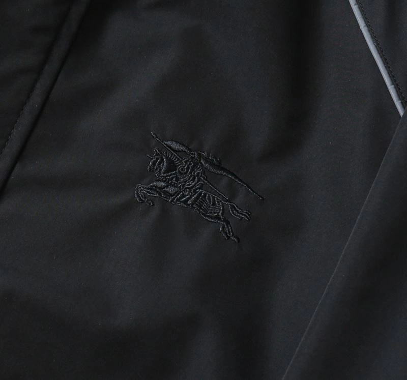Top mirror Burberry Outwear