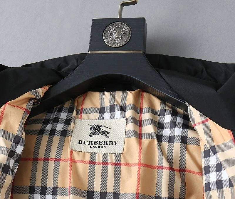 Brand-original Burberry Outwear