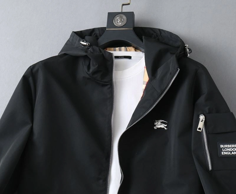 Brand-original Burberry Outwear