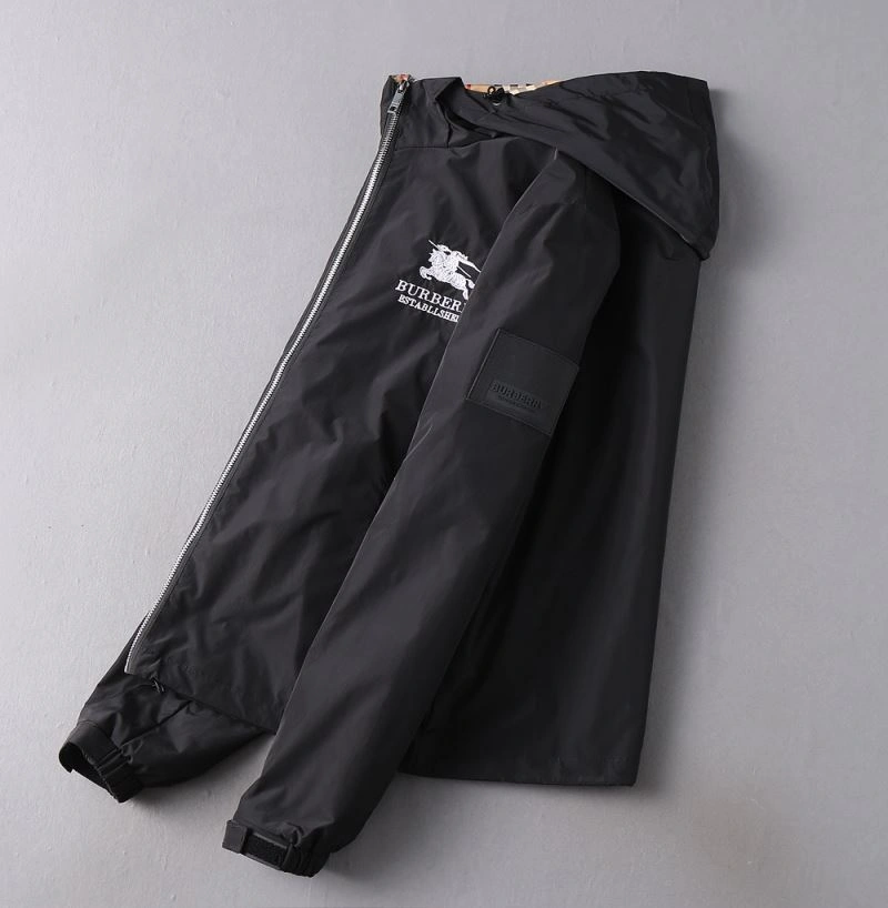 Bargain Burberry Outwear