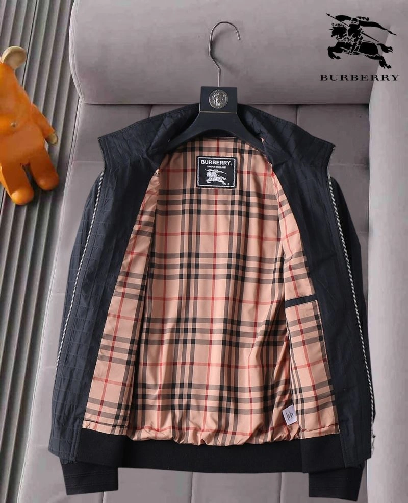 Low-cost Burberry Outwear