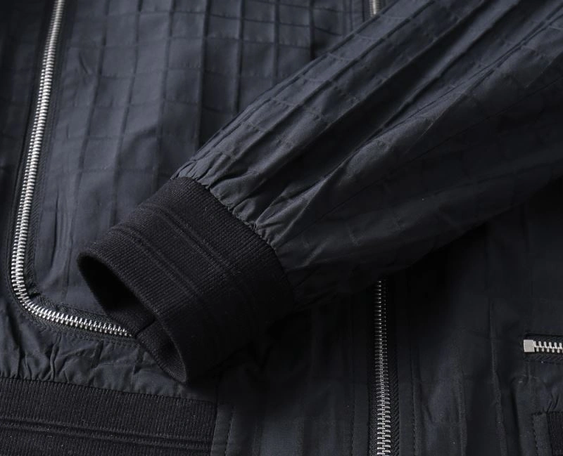 Low-cost Burberry Outwear