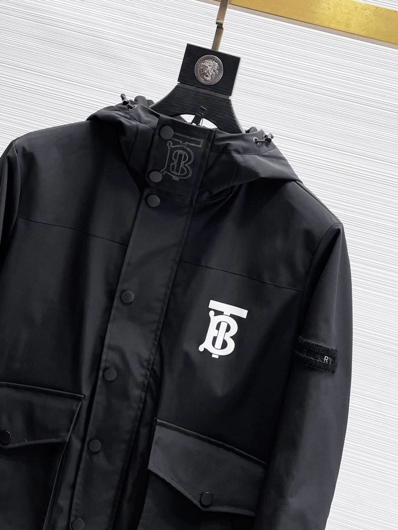 Accurate model Burberry Outwear