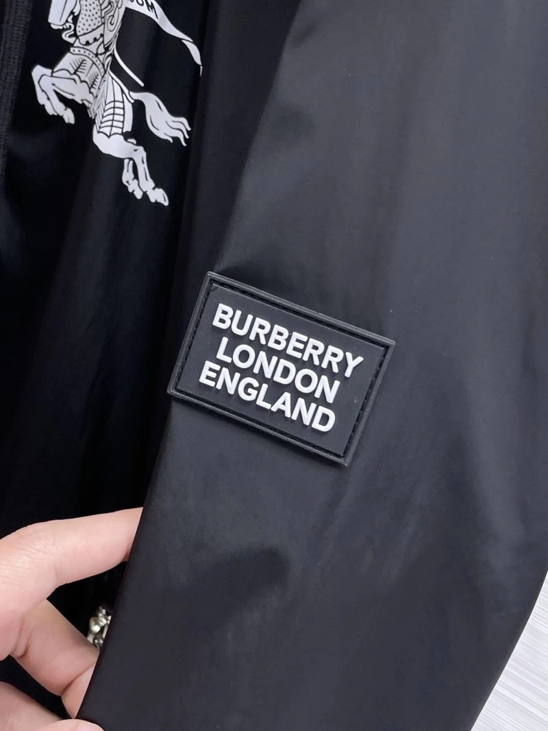 Top match Burberry Outwear