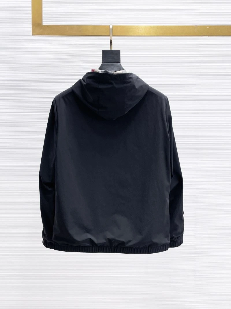 High accuracy Burberry Outwear