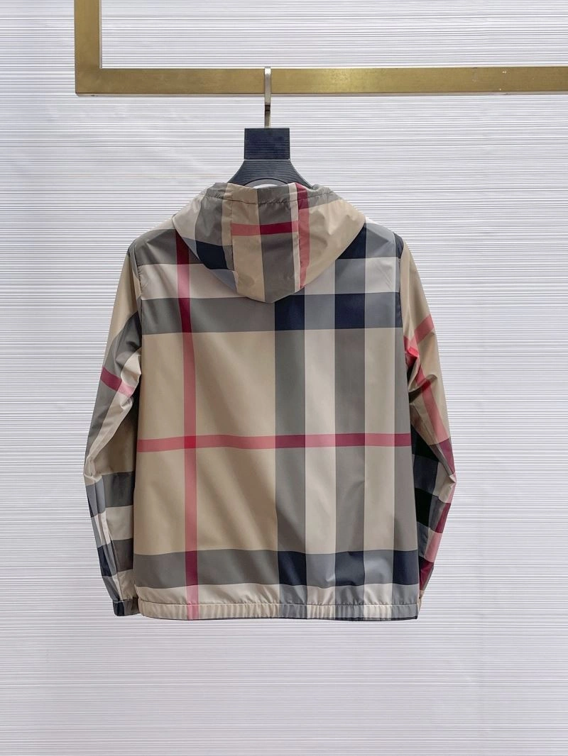 High accuracy Burberry Outwear
