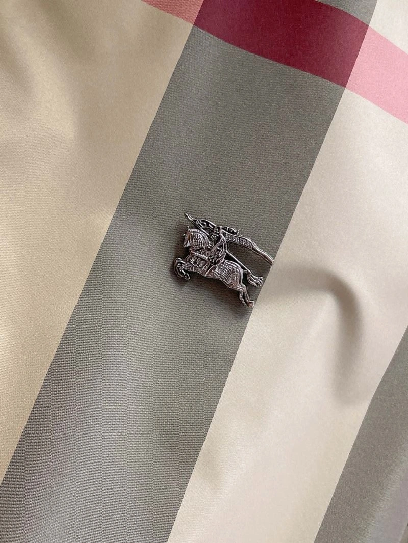 High accuracy Burberry Outwear