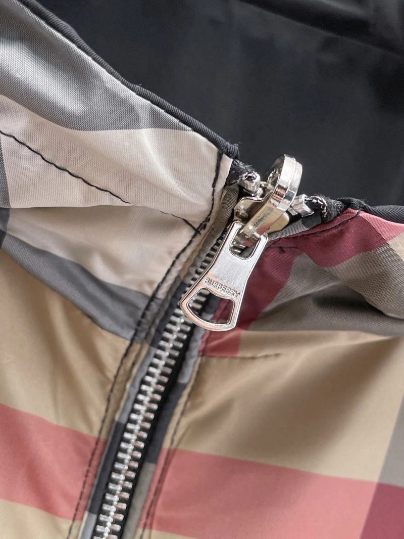 High accuracy Burberry Outwear
