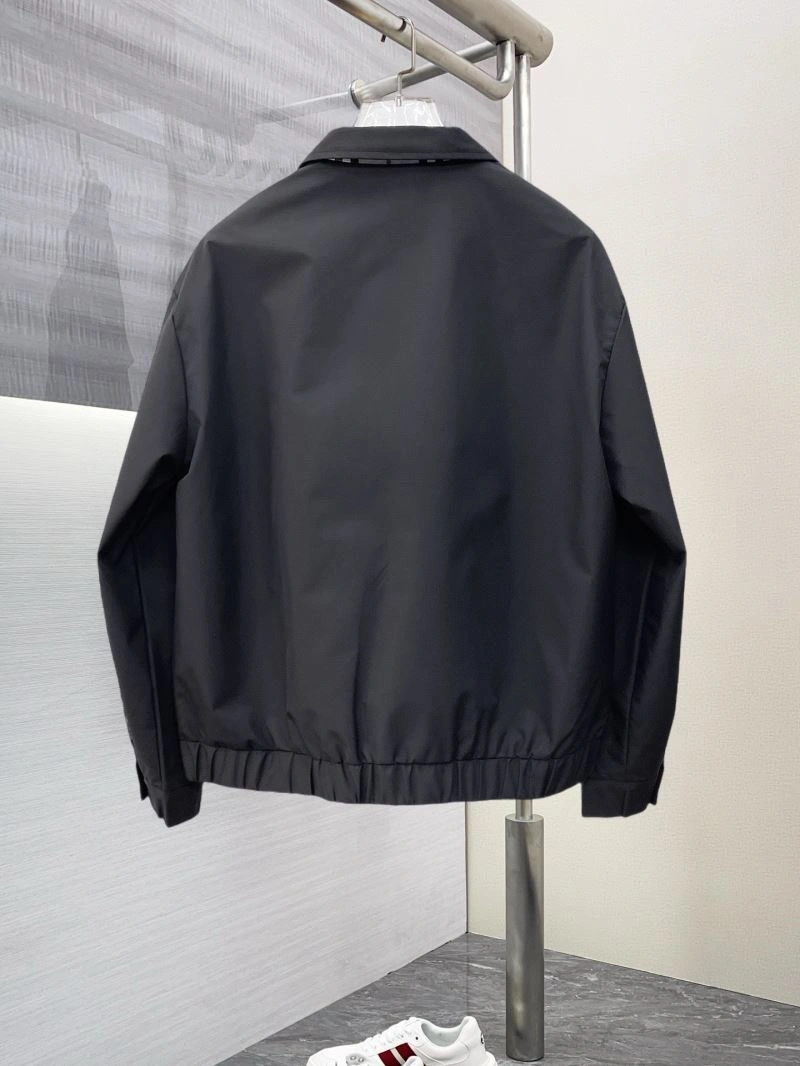 Brand-original Burberry Outwear