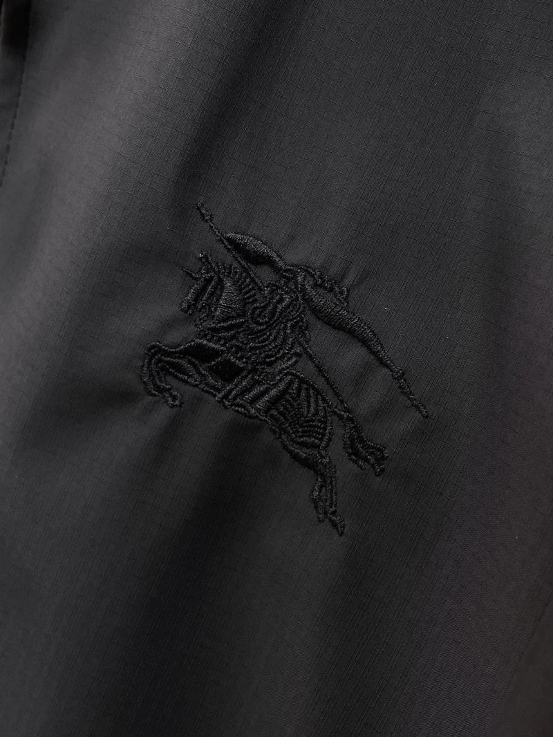 Brand-original Burberry Outwear
