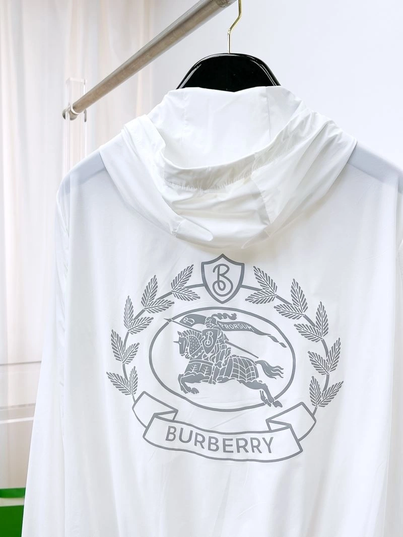 Economical Burberry Outwear