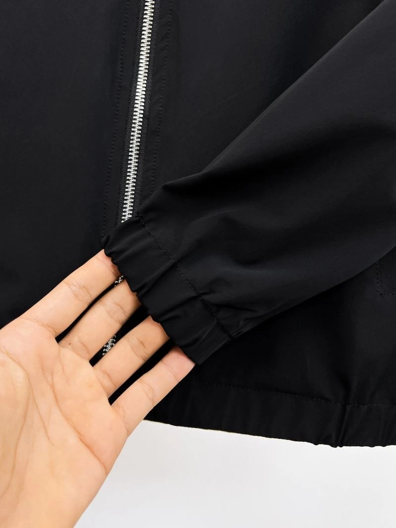 Bargain Burberry Outwear