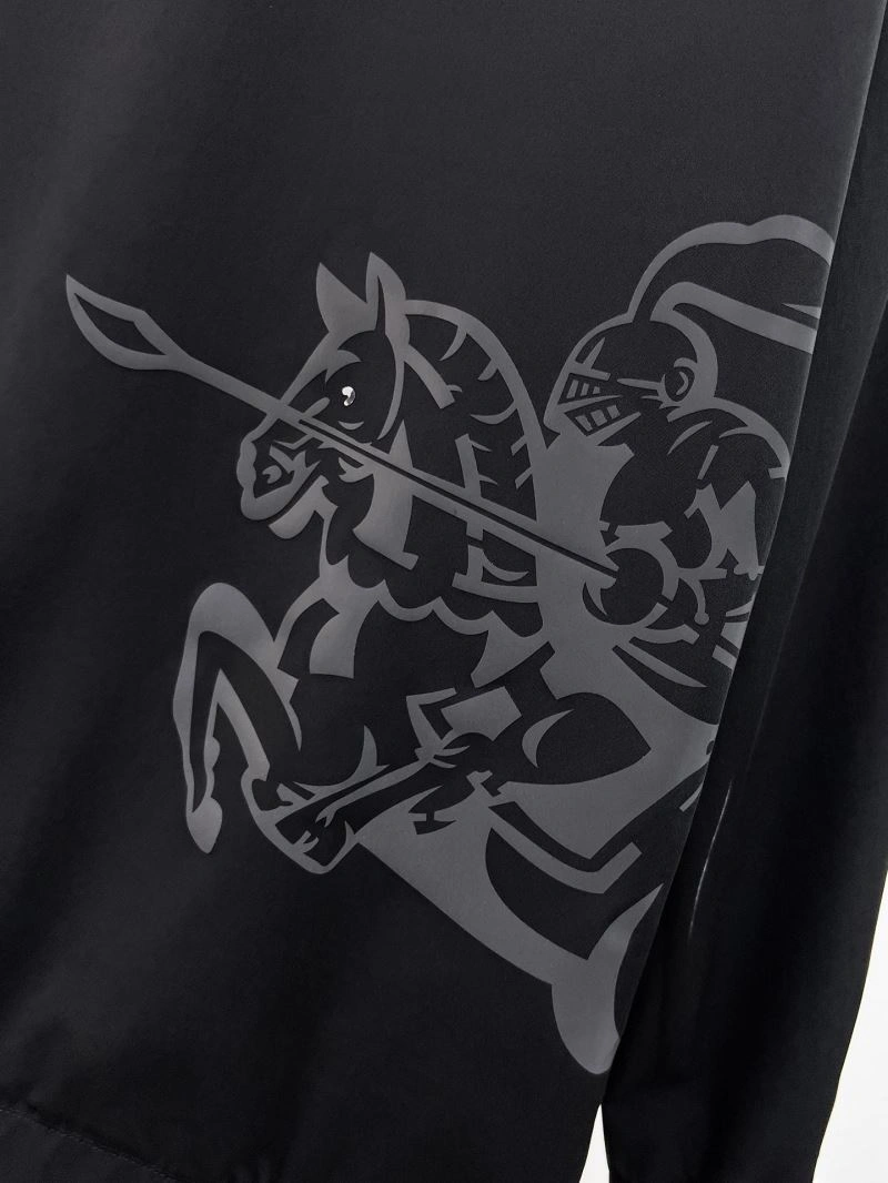 Bargain Burberry Outwear