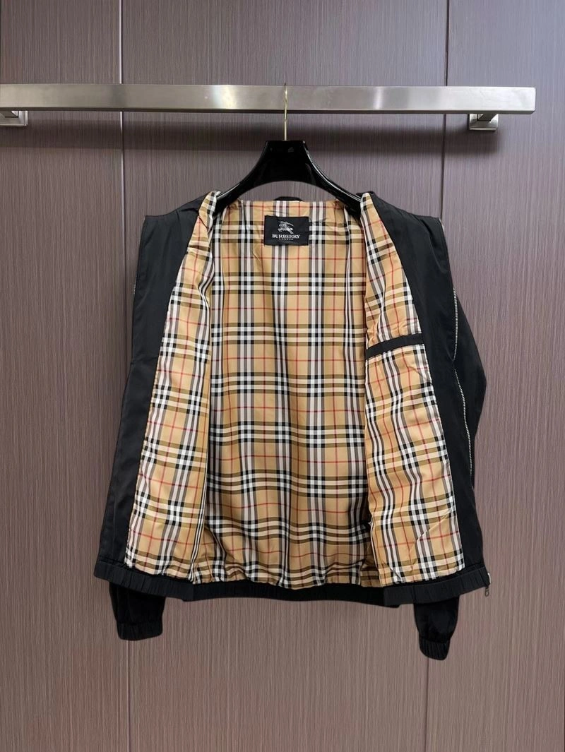 Economical Burberry Outwear