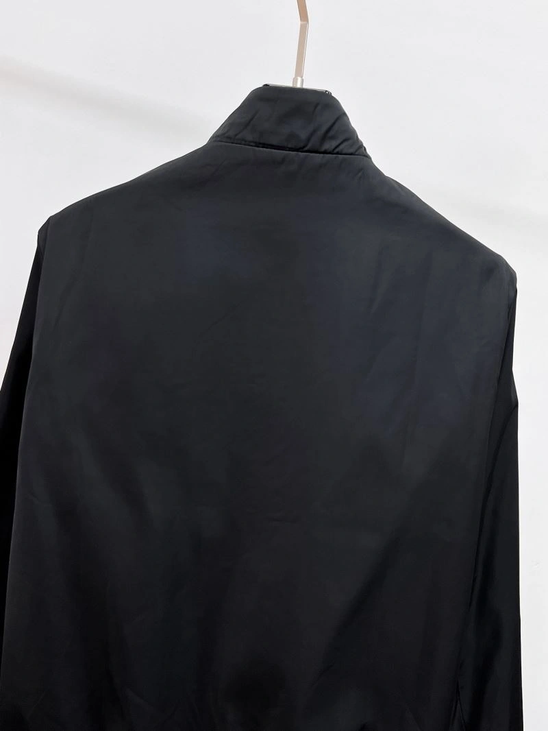 Economical Burberry Outwear