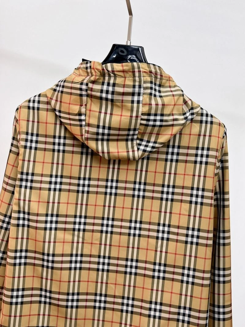 High accuracy Burberry Outwear