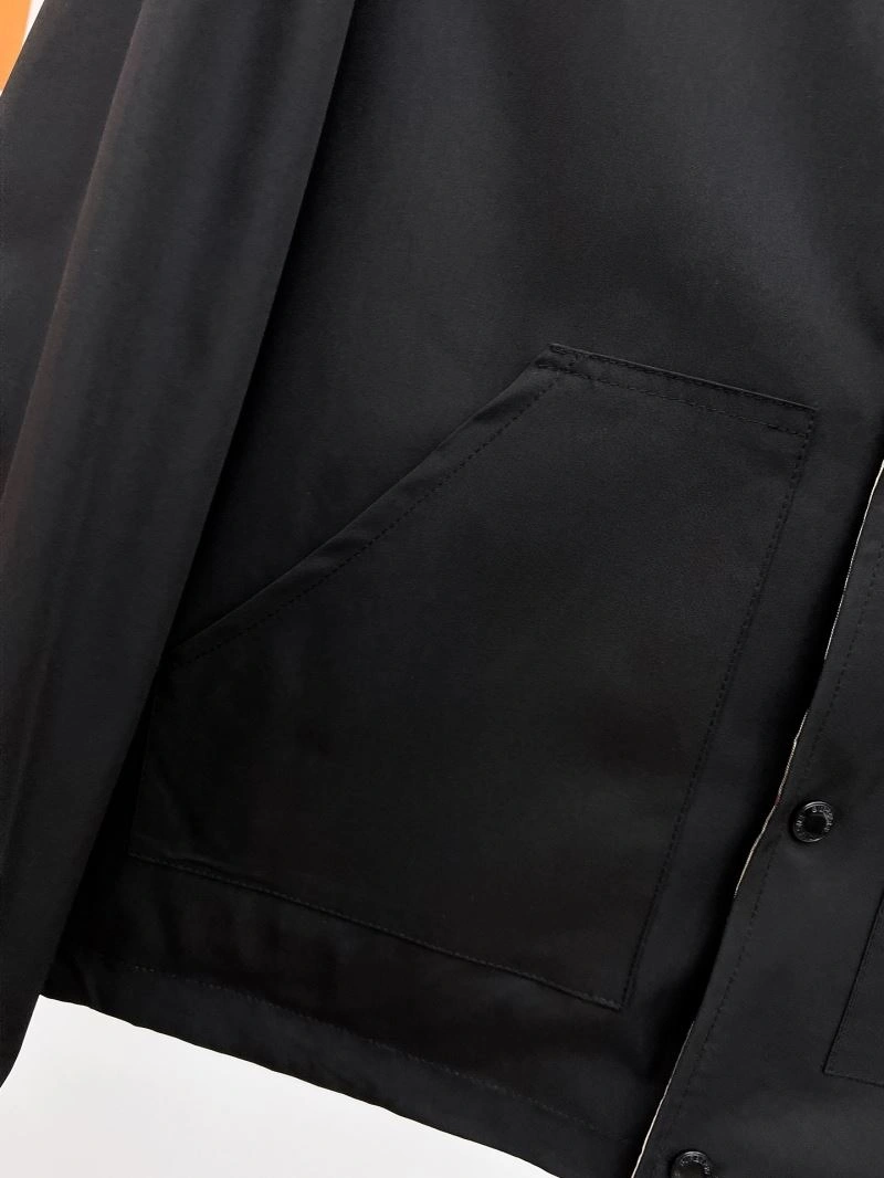 High accuracy Burberry Outwear