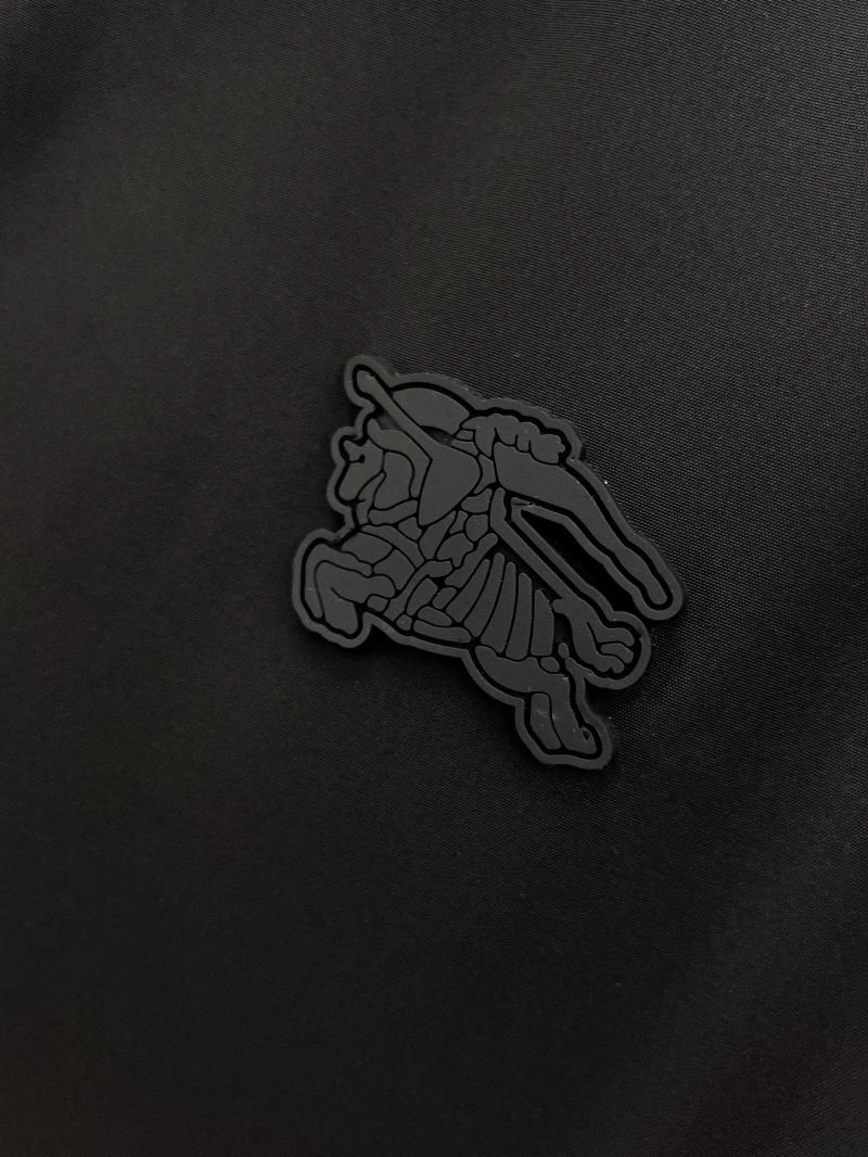 High accuracy Burberry Outwear