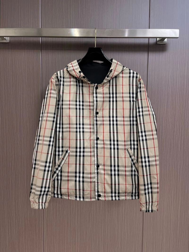 High accuracy Burberry Outwear