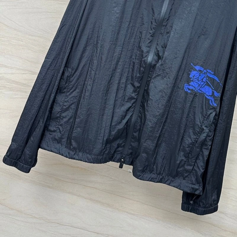 Inexpensive Burberry Outwear